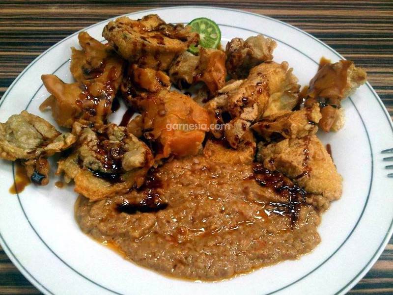 Resep dan Cara Membuat Batagor Khas Bandung - Garnesia.com